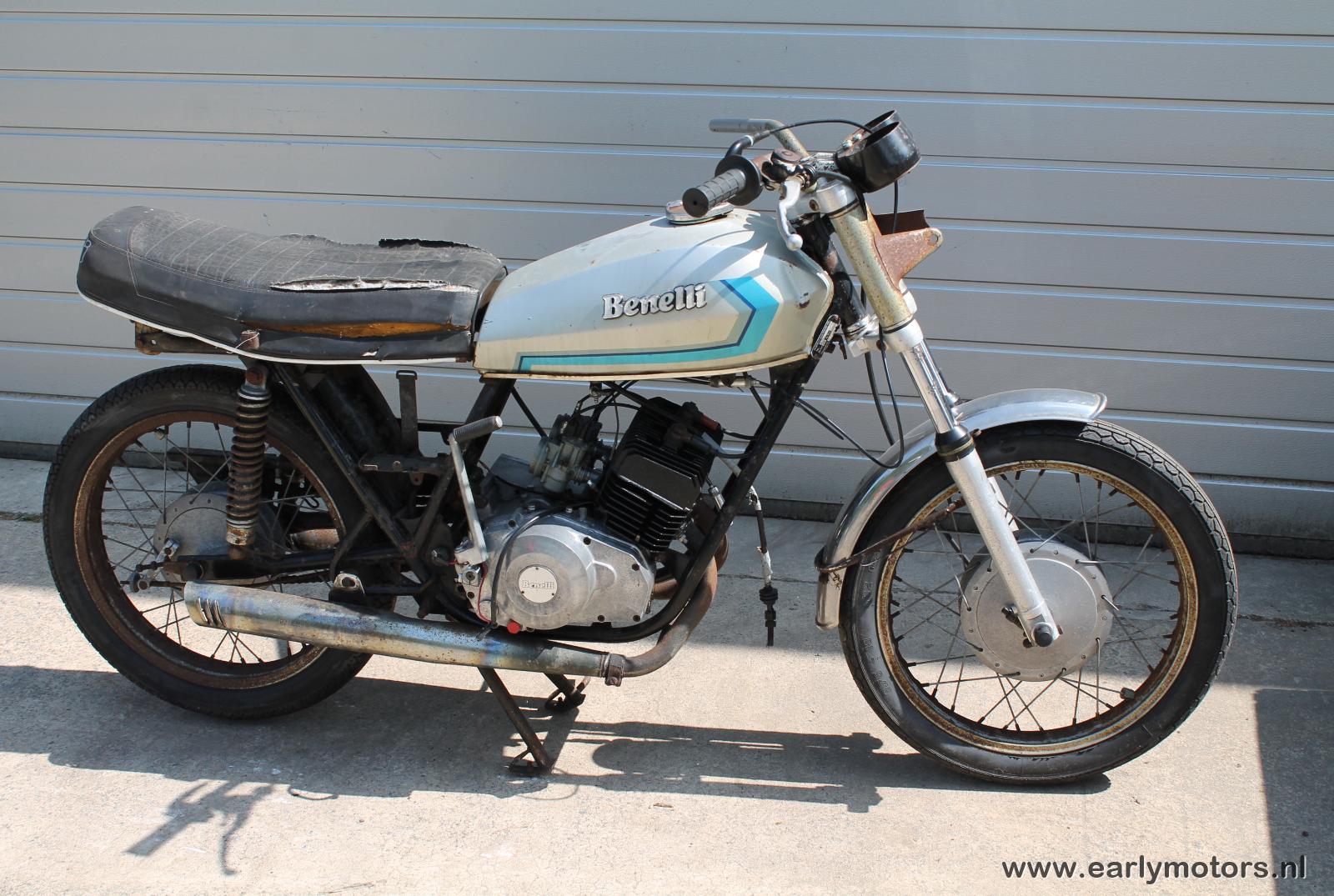 View products per brand - EarlyMotors